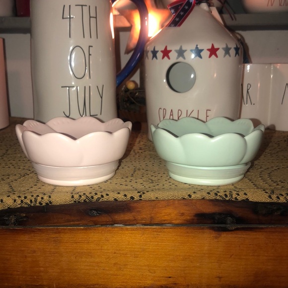 Rae Dunn | Accents | Rae Dunn Flower Candle Toppers Pinkpale Green ...